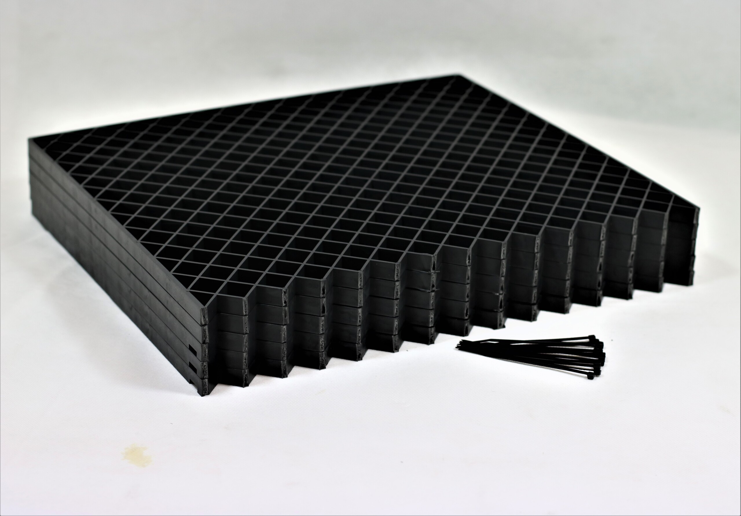 Small Filter Grid Kit (5 x Grid and 12 x Cable Tie's) - Eco Filtration
